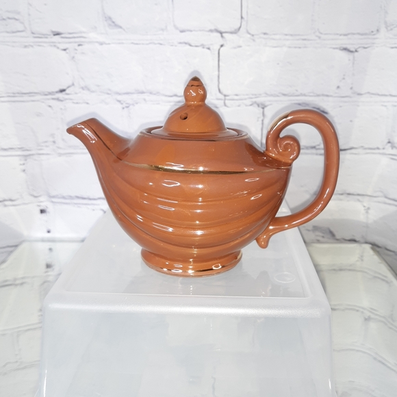 Vintage | Kitchen | Vintage Mocha Gold Small Aladdin Teapot | Poshmark